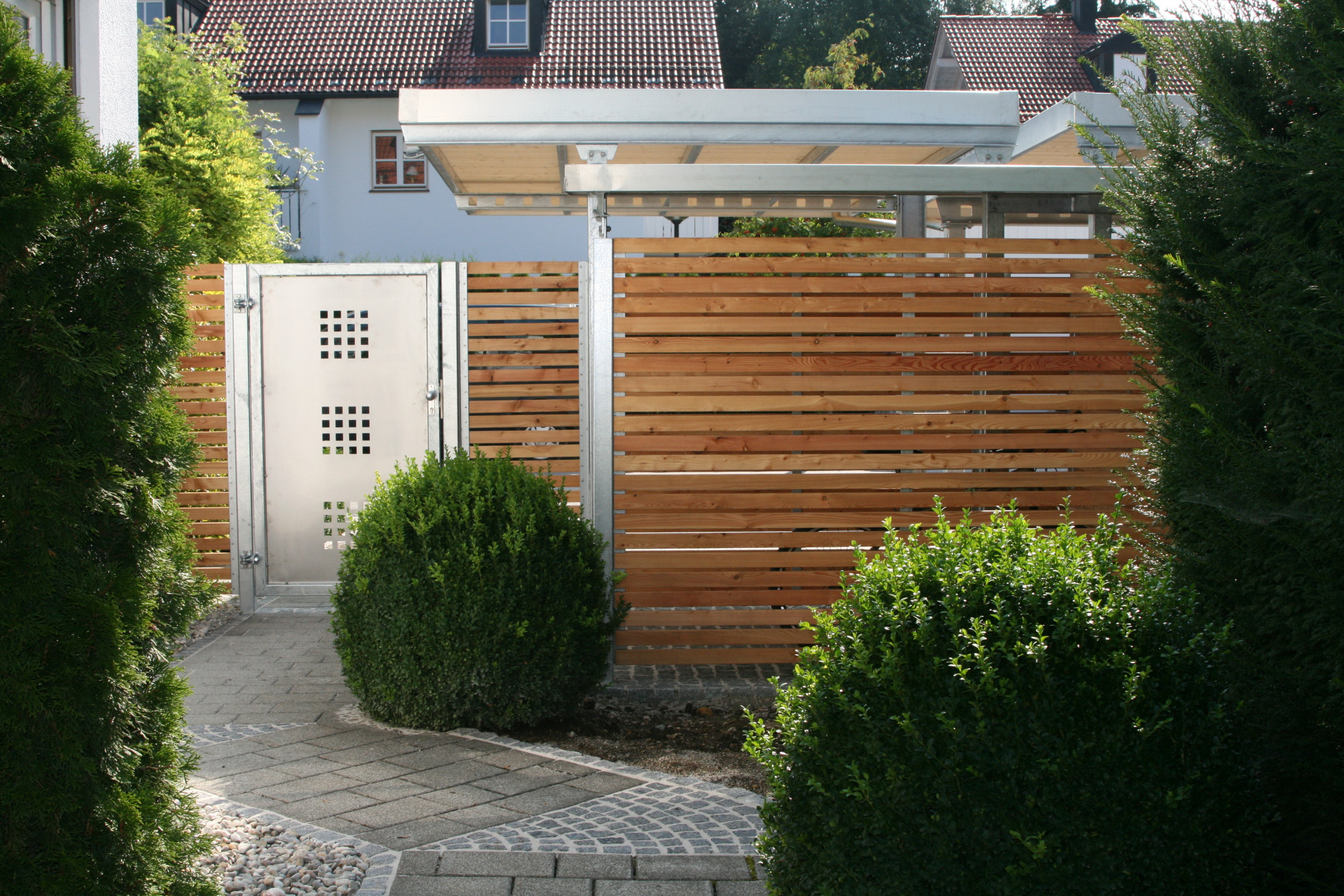 Sichtschutzelemente - Welcomp AG (Holzkirchen bei München)